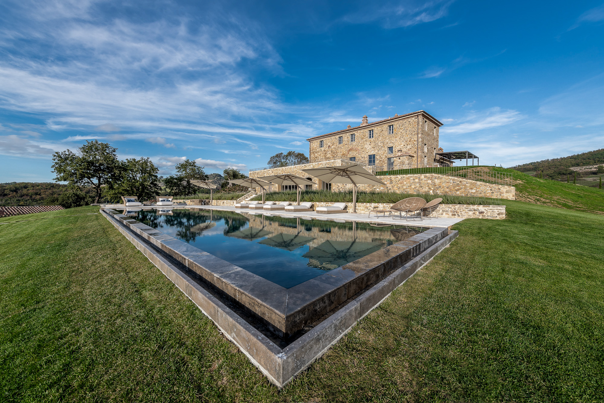 Noam Radicondoli – Noam – Luxury Villas Rentals & Private Retreats